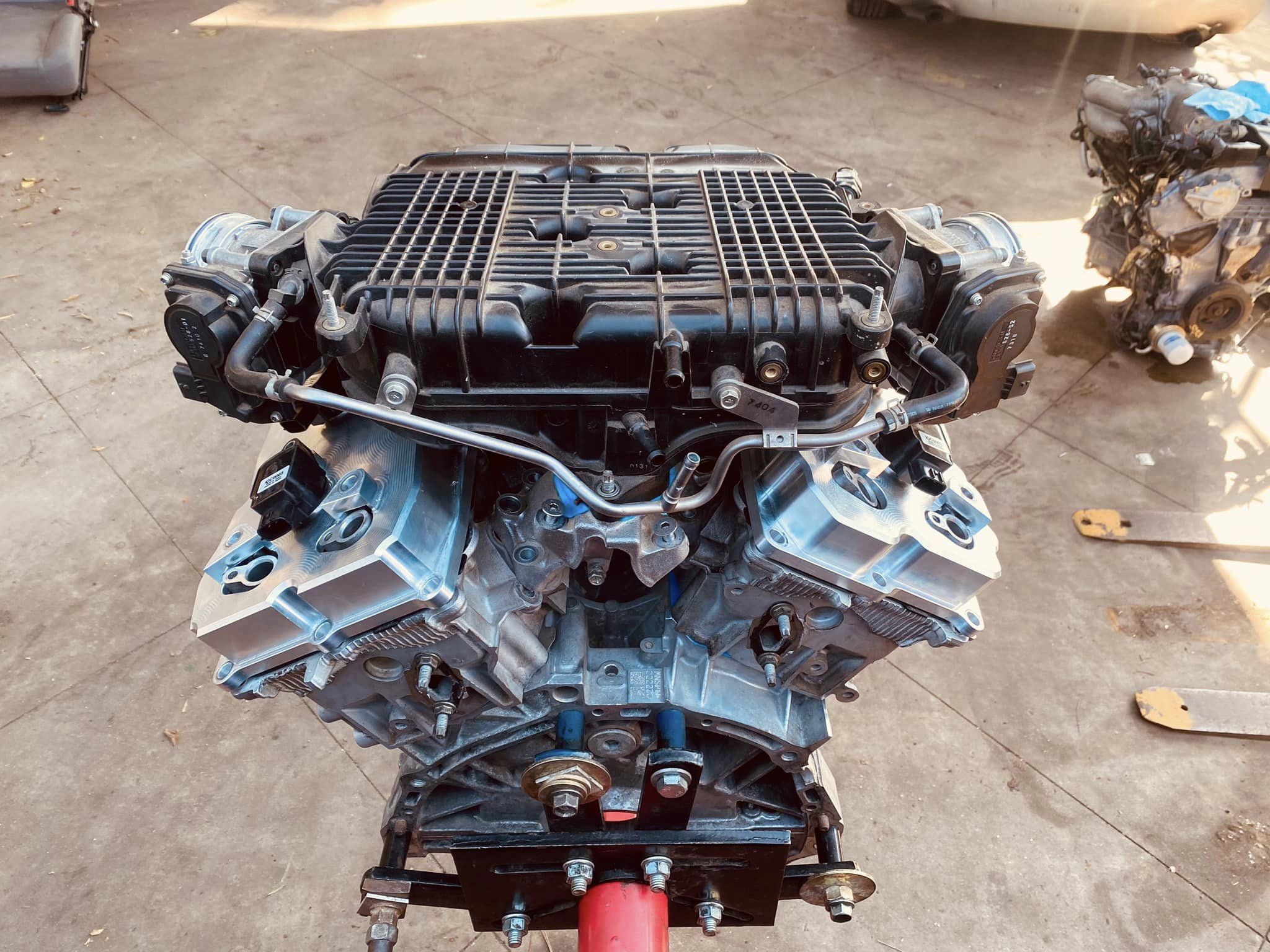 VQ35HR Billet Valve Covers – Olmedos Motorsports